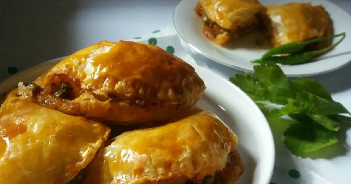Resep Puff Pastry Tuna Empanadas Oleh Izzahan Cookpad