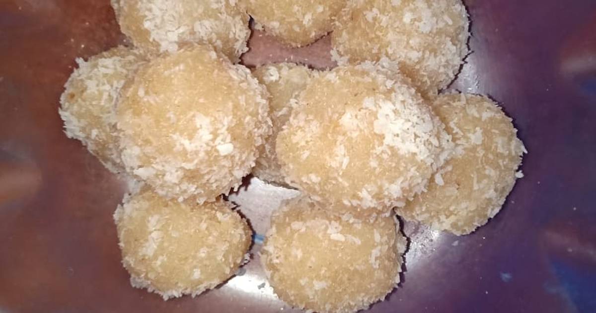 Coconut laddu Recipe by Princy Mehta - Cookpad