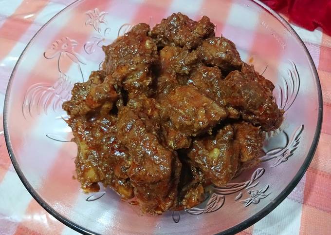 Resep Rendang Daging Sapi Bumbu Instan oleh Debora Dwi - Cookpad