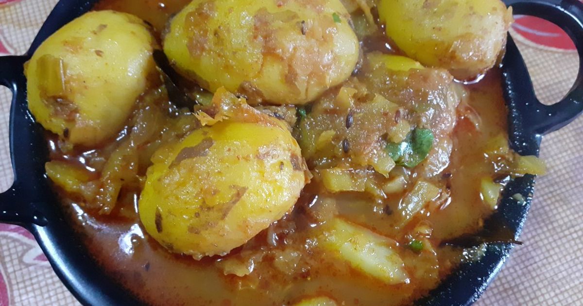 Cabbage Dum Aloo..Cabbage Potato Spicy Curry..A Different Recipe Recipe ...