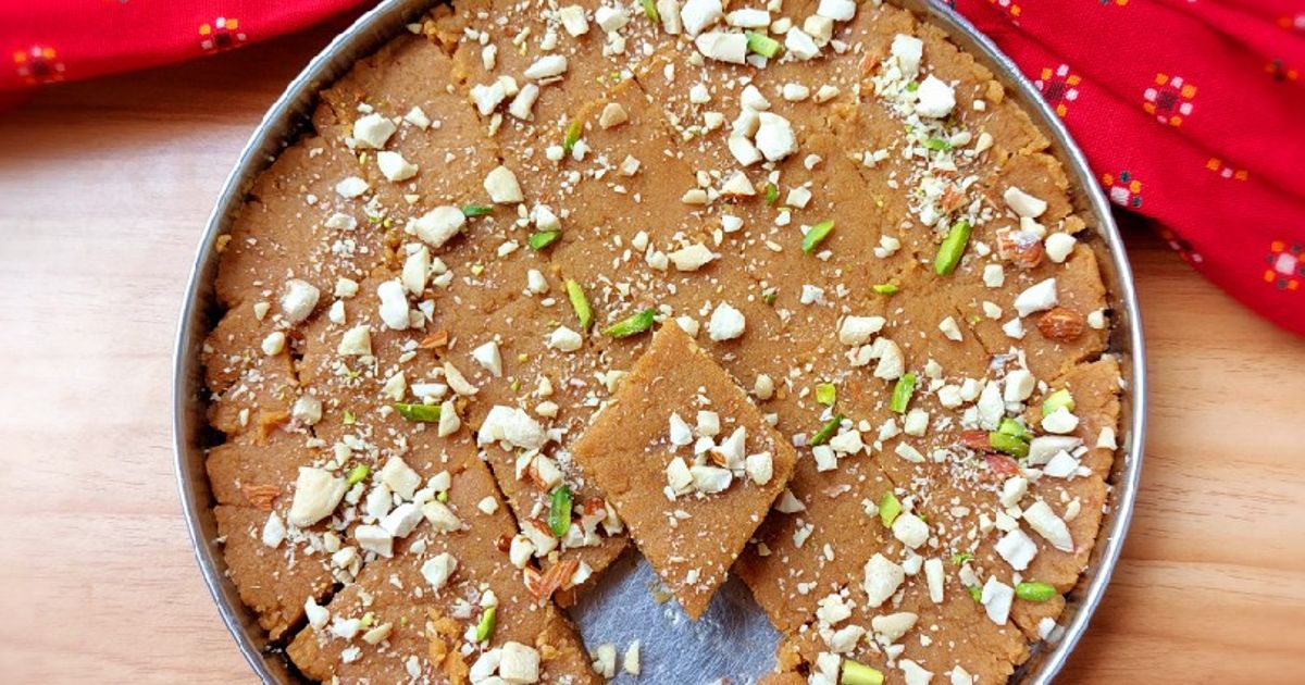 Dry Fruits Sukhdi Recipe by Kajal Pavagadhi - Cookpad