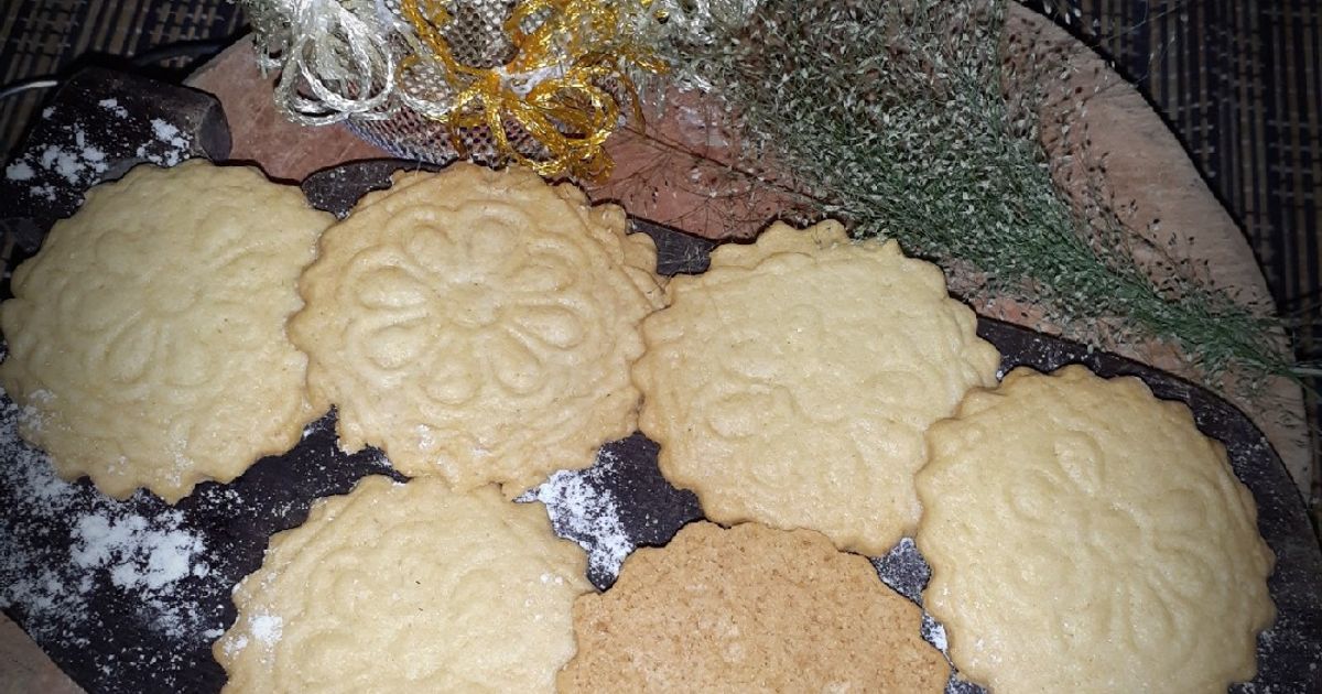 Resep Biscuit Marie Ekonomis Full Margarine/Biscuit Marie Homemade oleh ...