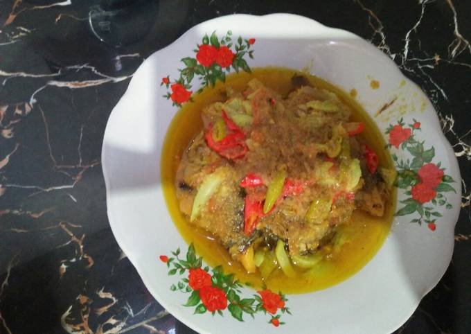 Resep Bandeng acar kuning oleh Susetianingsih - Cookpad