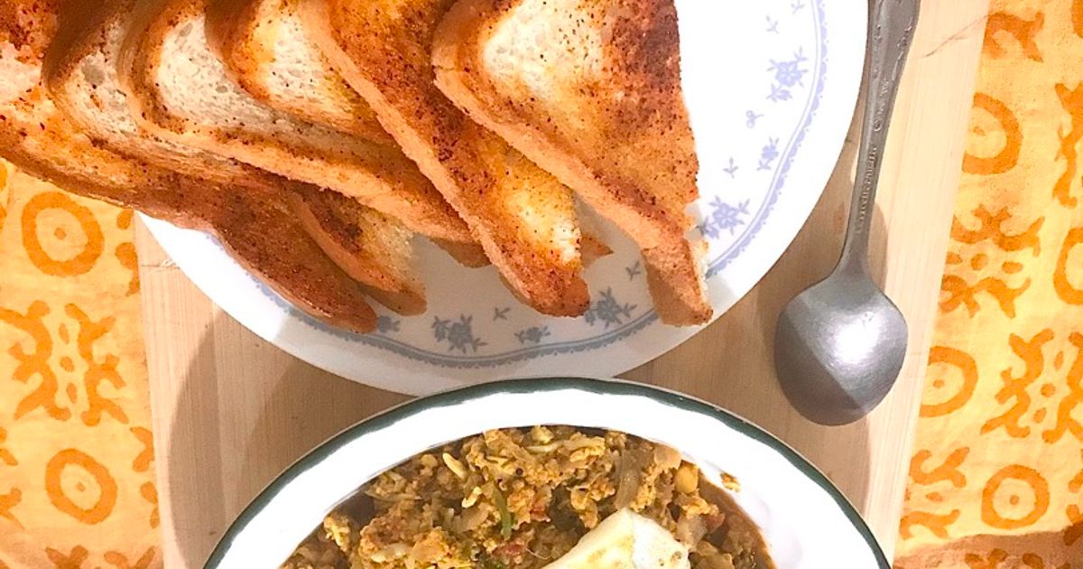 Anda Ghotala With Masala Bread Recipe by Nilanjana - Cookpad