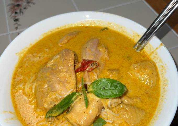 Cách Làm Món Cà ri gà của Trung Nguyen - Cookpad