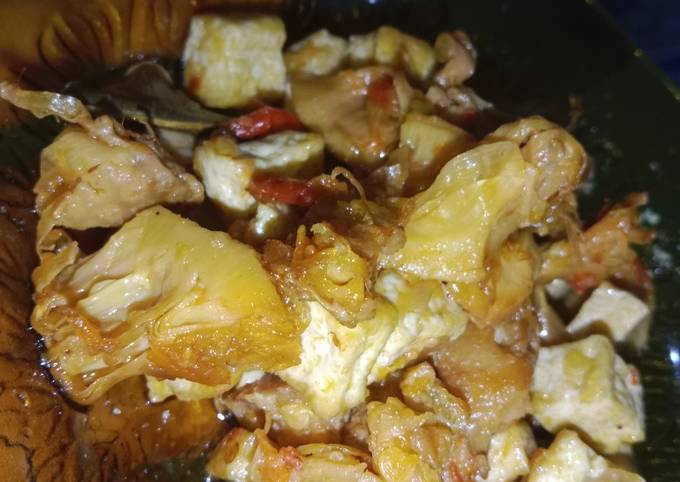 Resep Oseng Mandai (Kulit Cempedak) + Tahu Khas Kalimantan oleh Delila ...