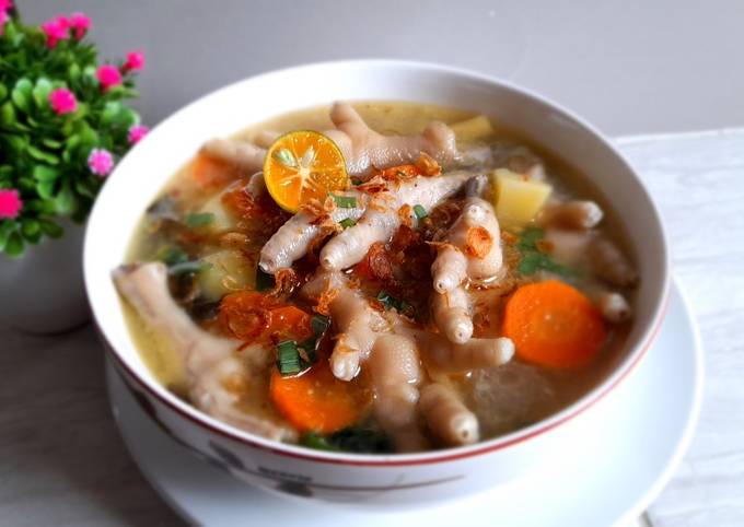 Resep Sup ceker ayam favorit keluarga oleh Lelii_ Mangun - Cookpad
