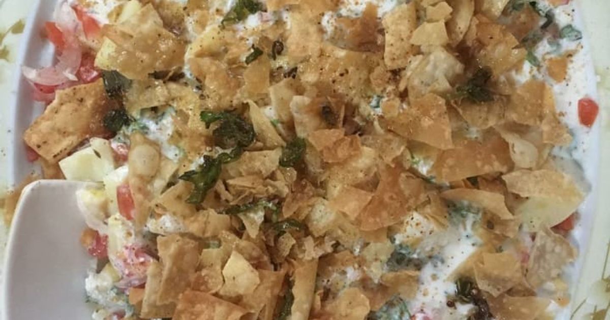 Simple Dahi Bhallay Recipe by Humaira Saeed - Cookpad