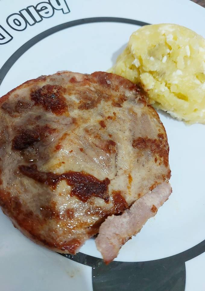 Resep Rib eye steak - medium well oleh zeyeppeo - Cookpad