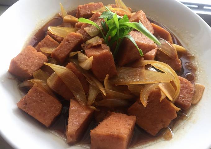 Resep Daging Maling Kecap (Pork Luncheon) 🐷🐷 oleh Jennifer Felicia ...