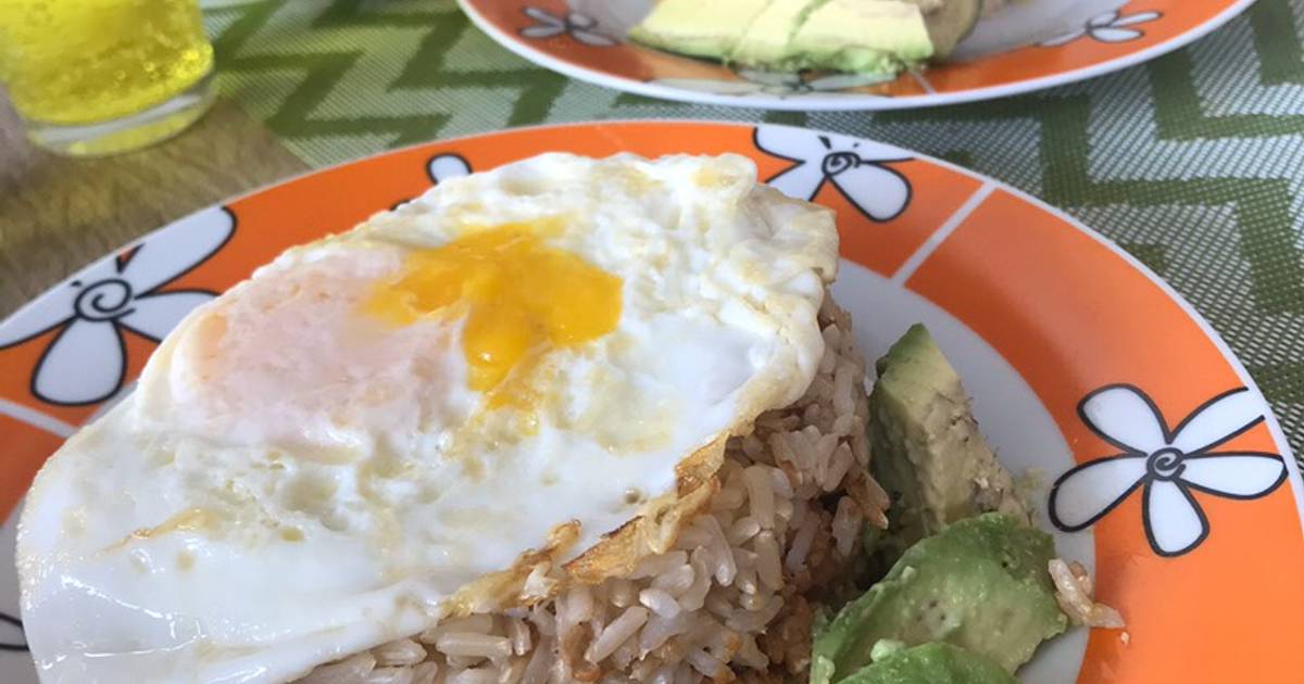 Arroz tapado de pollo 🍳 Receta de Nelida G. Carbajo- Cookpad