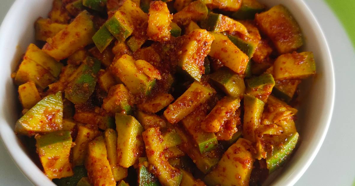 आंबा लोणच (amba lonche recipe in marathi) रेसिपी Chhaya Paradhi द्वारे ...