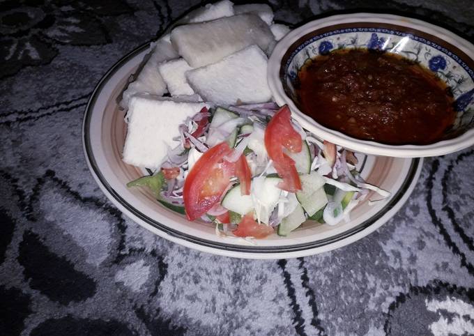 Yam and stew Recipe by Maman Khalid - Cookpad