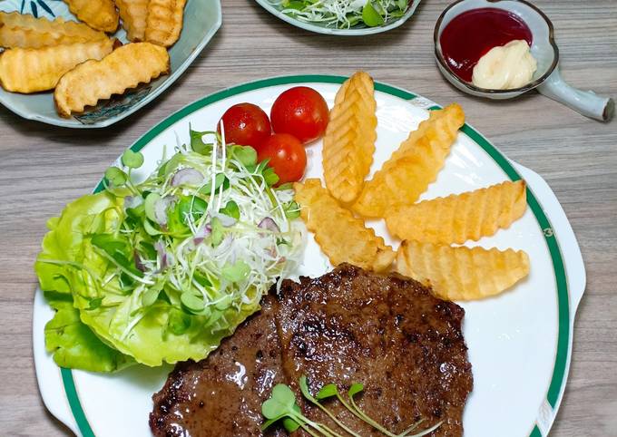 Cách Làm Món Japanese steak của DiepngocNguyen - Cookpad