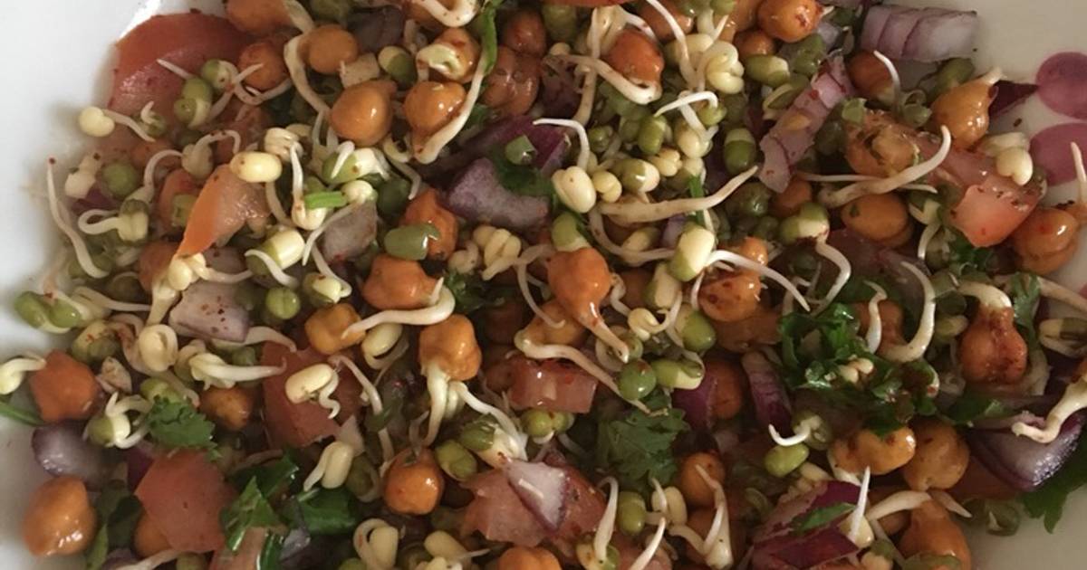 Spicy sprouts Recipe by Minakshi Singh - Cookpad