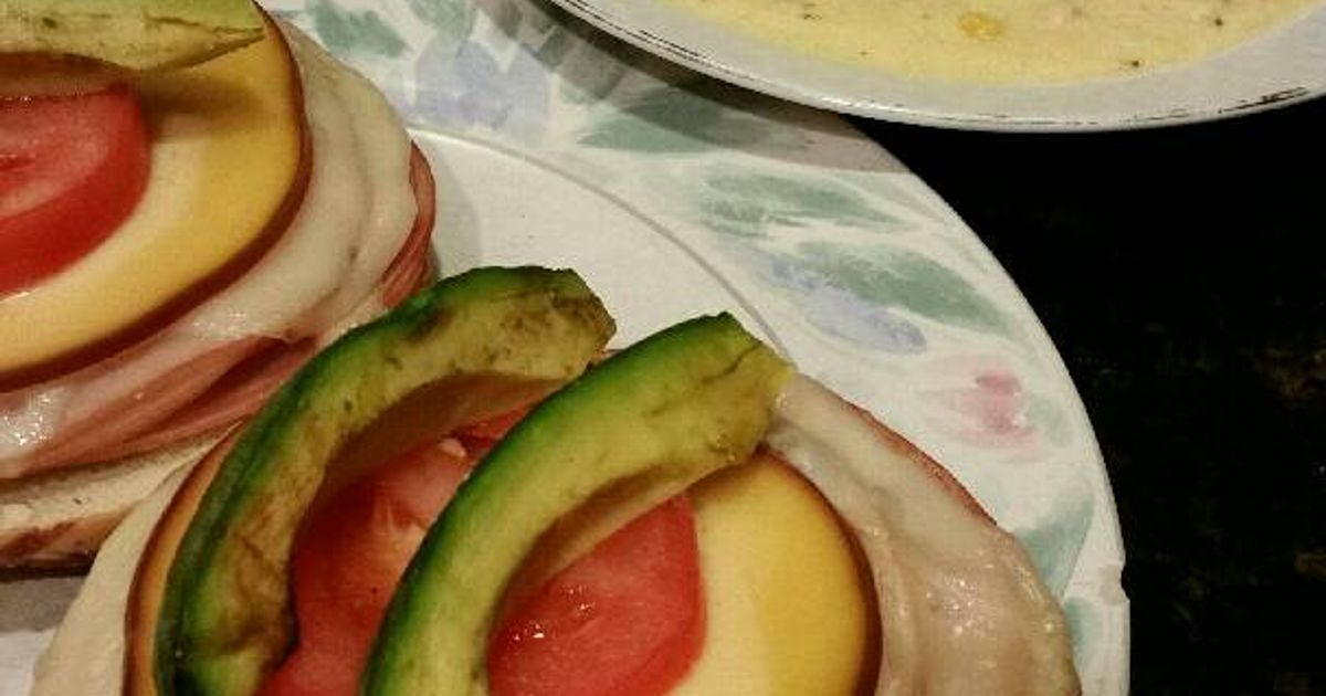 Brad's Open Faced Sandwich With Sausage Corn Chowder Recipe By Wingmaster835