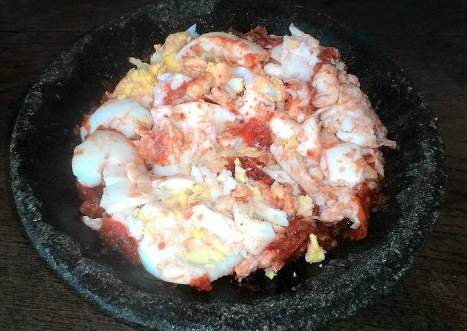 Resep Telur Penyet Khas Malang oleh Nugrahayu Dewanti - Cookpad