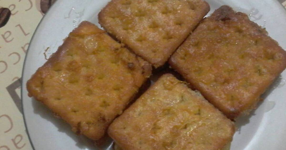 Resep Pastel Crackers oleh Prihartini Zulvi - Cookpad