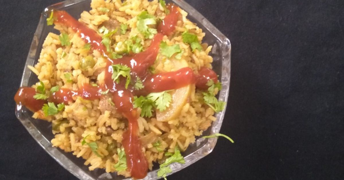 Vegan Brown Pulao Recipe by Hanika Bajaj - Cookpad