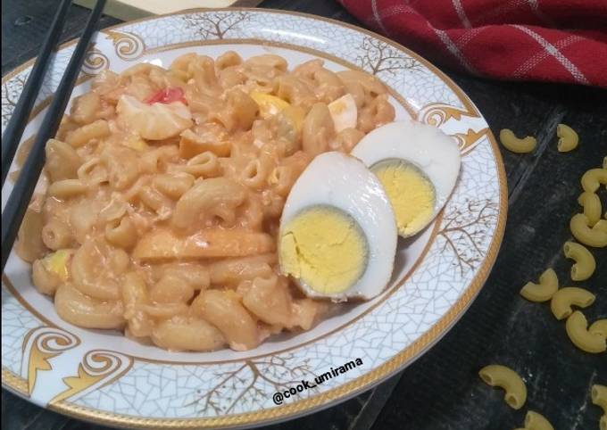 Resep Seblak makaroni telur oleh Umi rama - Cookpad