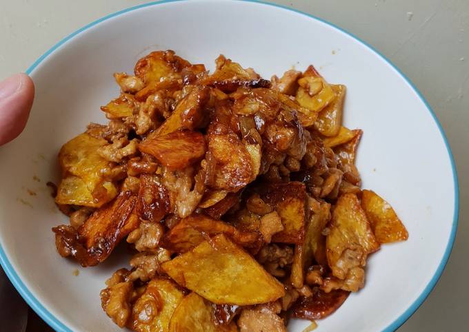 Resep Kentang Daging Kecap oleh Dennis - Cookpad