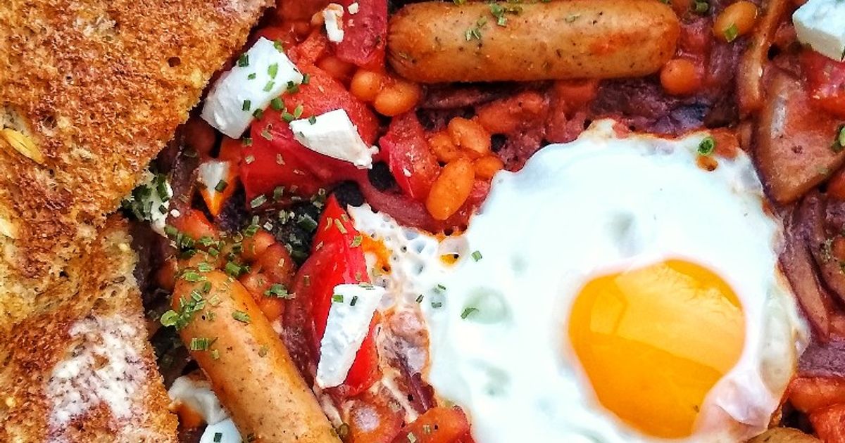 'Greek' Sausage, Egg & Beans One Pot Breakfast Recipe by Natalie Marten ...