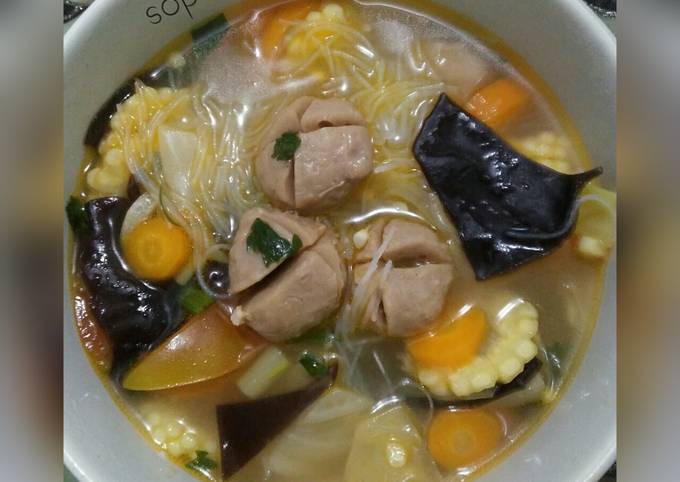 Resep Sop Kimlo oleh Ayuni's Kitchen - Cookpad