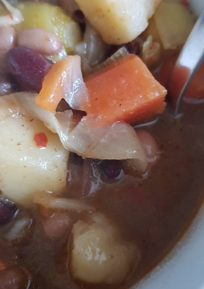 Mixed bean soup Recipe by Samantha B - Cookpad