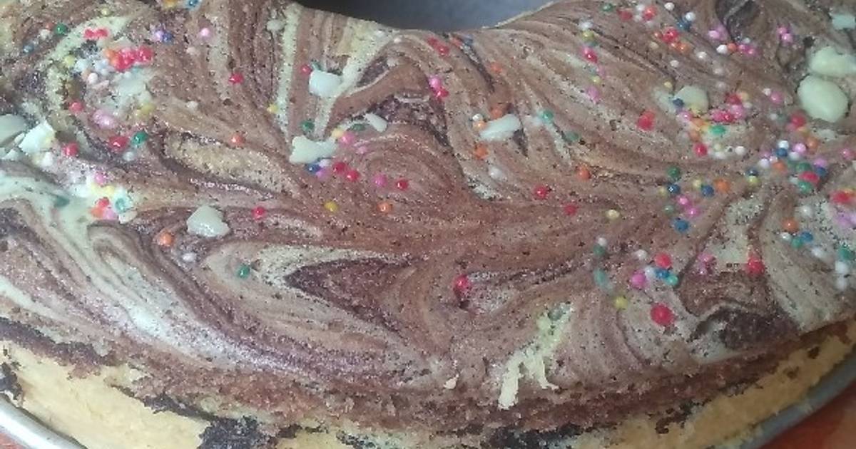Resep Cake Zebra (kue kesukaan di rumah) oleh Vitha Biya - Cookpad