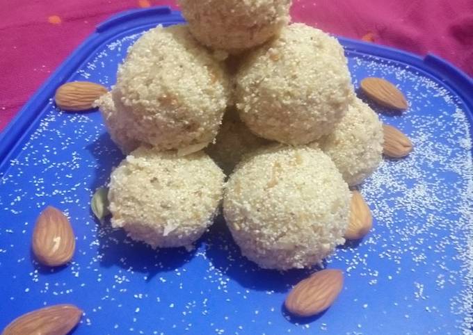 Suji ladoo Recipe by Epseeta Panigrahi - Cookpad