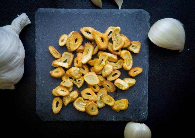 Fried Garlic Chips Recipe by Air Fry with Me - Cookpad
