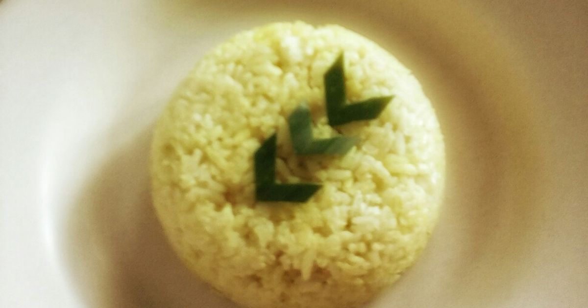 Resep Nasi Kuning Instant Dgn Rice Cooker oleh Indah Triwiartuti - Cookpad