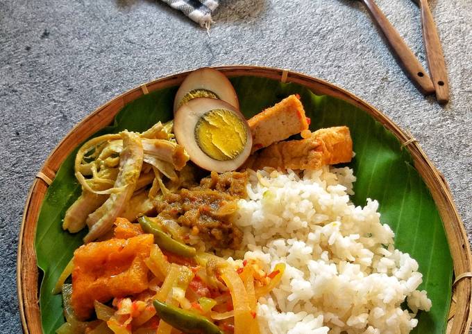 Resep Nasi Ayam Semarang oleh Nur Sabatiana - Cookpad