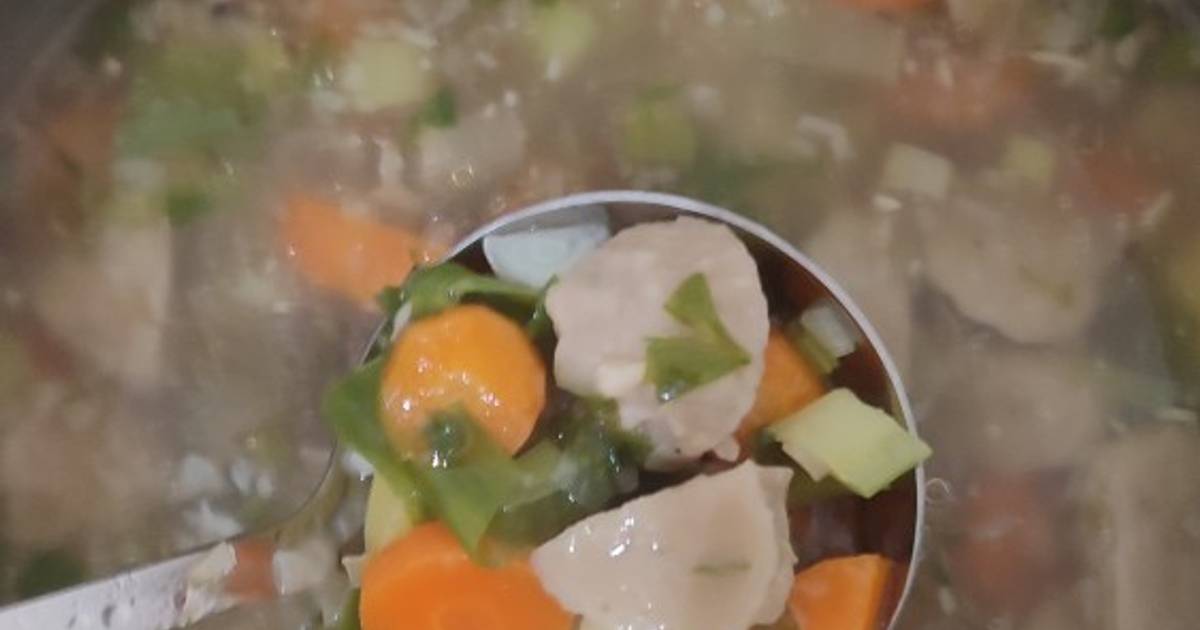Resep Sayur Sop Simple oleh Puspa Callista - Cookpad