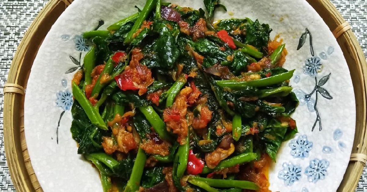 Resipi Tumis Pucuk Raja oleh Mizzanem - Cookpad