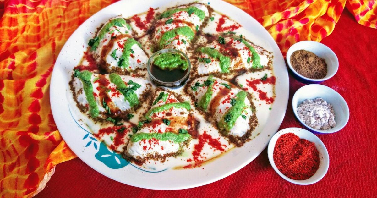 Gujia Dahi Badas Recipe by Archana Bhargava - Cookpad