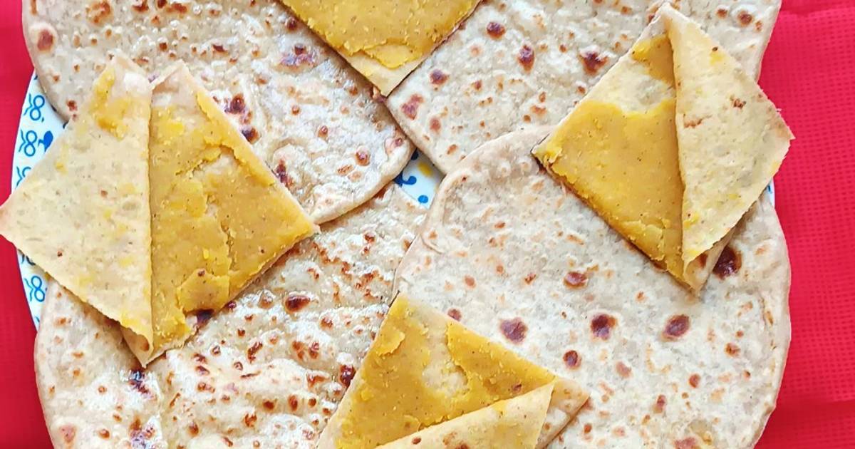 Stuffed Sweet Potato Roti Recipe by Sangita Vyas - Cookpad