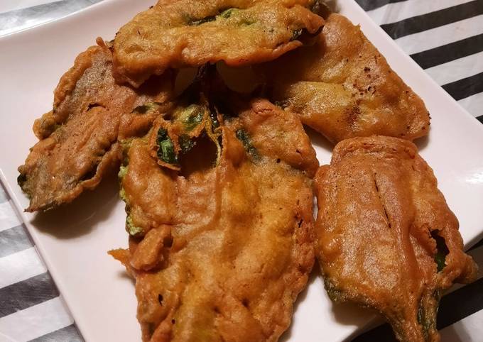Spinach pakora Recipe by Zainab Aftab - Cookpad