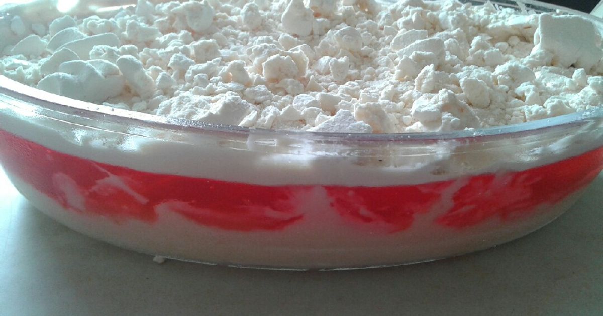 Sabroso Postre De Crema Pastelera Y Gelatina De Frutilla Recipe by Lore ...