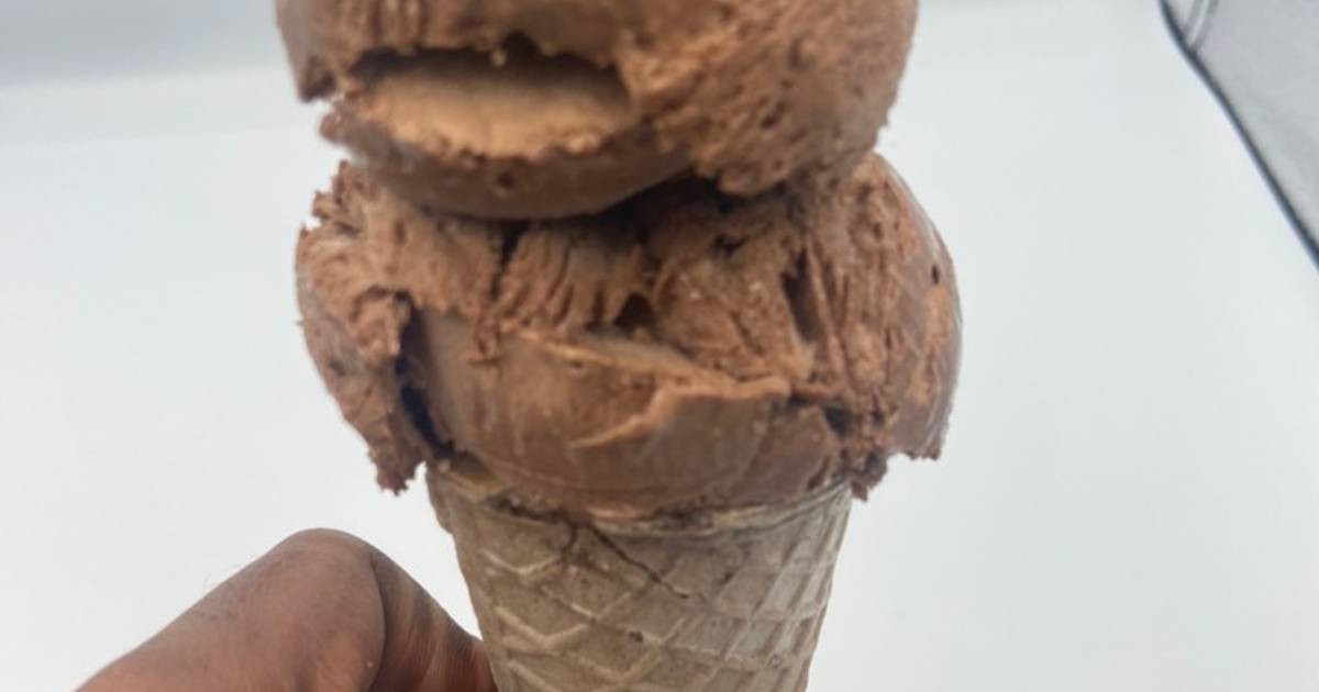 Chocolate Ice cream Recipe by Fatima Bashir - Cookpad