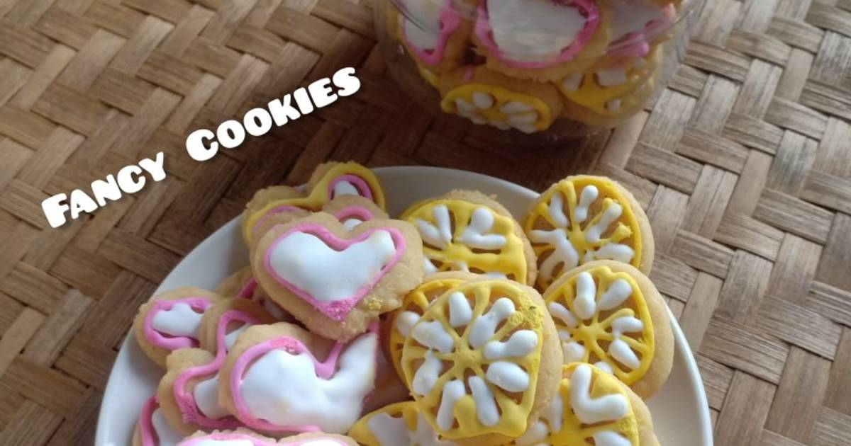 Resep Fancy Cookies (Kukis Karakter) oleh 🌷Yulie Yuda Gunawan🌷 - Cookpad