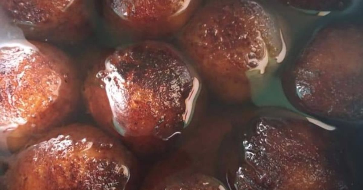 Sweet Potato Gulab Jamun Recipe by Kanchan Sharma - Cookpad