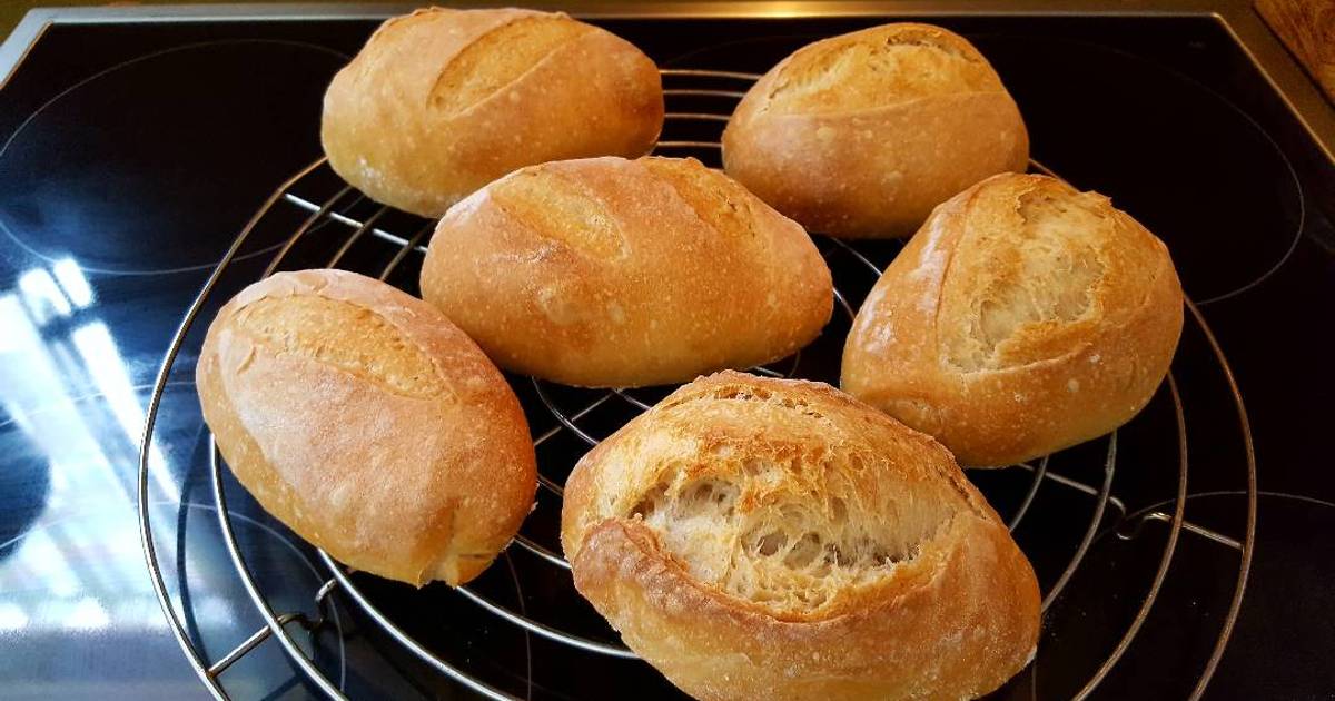Bread bun/ Brotchen Recipe by Tizz - Cookpad