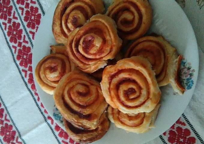 Pizzás csiga | Koczkàné Zelnik Mária (Marcsi) receptje - Cookpad receptek