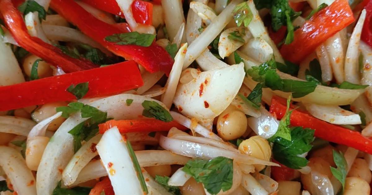 Add a spicy twist to your meals with pul biber