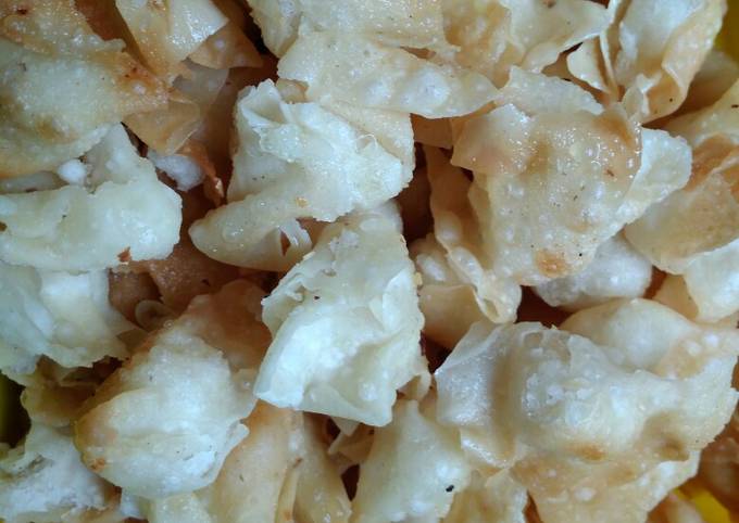 Resep Batagor pangsit renyah oleh Atryrhy - Cookpad