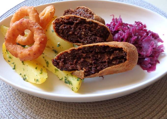 Rántott véres hurka | Zsuzsa 56 (Zsuzsa ízutazásai blog) receptje ...