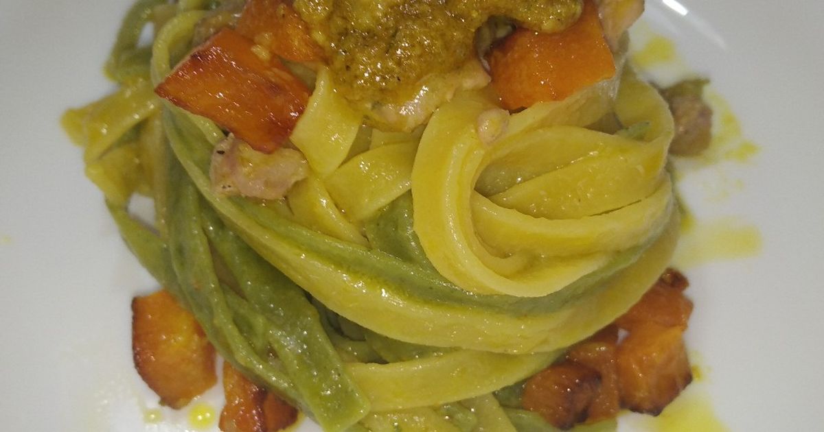 Ricetta Tagliatelle Paglia E Fieno di Nunzia Marzocco - Cookpad