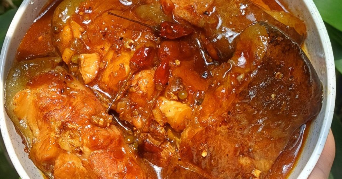 Vietnamese Braised Catfish In Clay Pot (Cá Trê Kho Tộ) Recipe By Pham Huyen