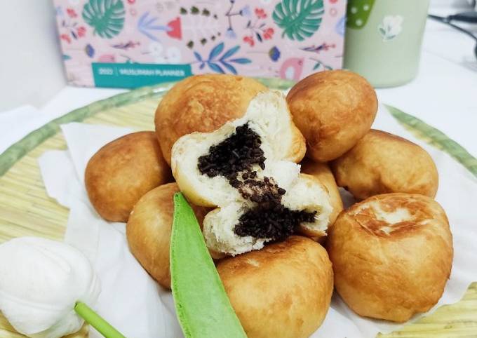 Resep Roti Goreng isi Coklat oleh MyOde Cake & Cookies - Cookpad
